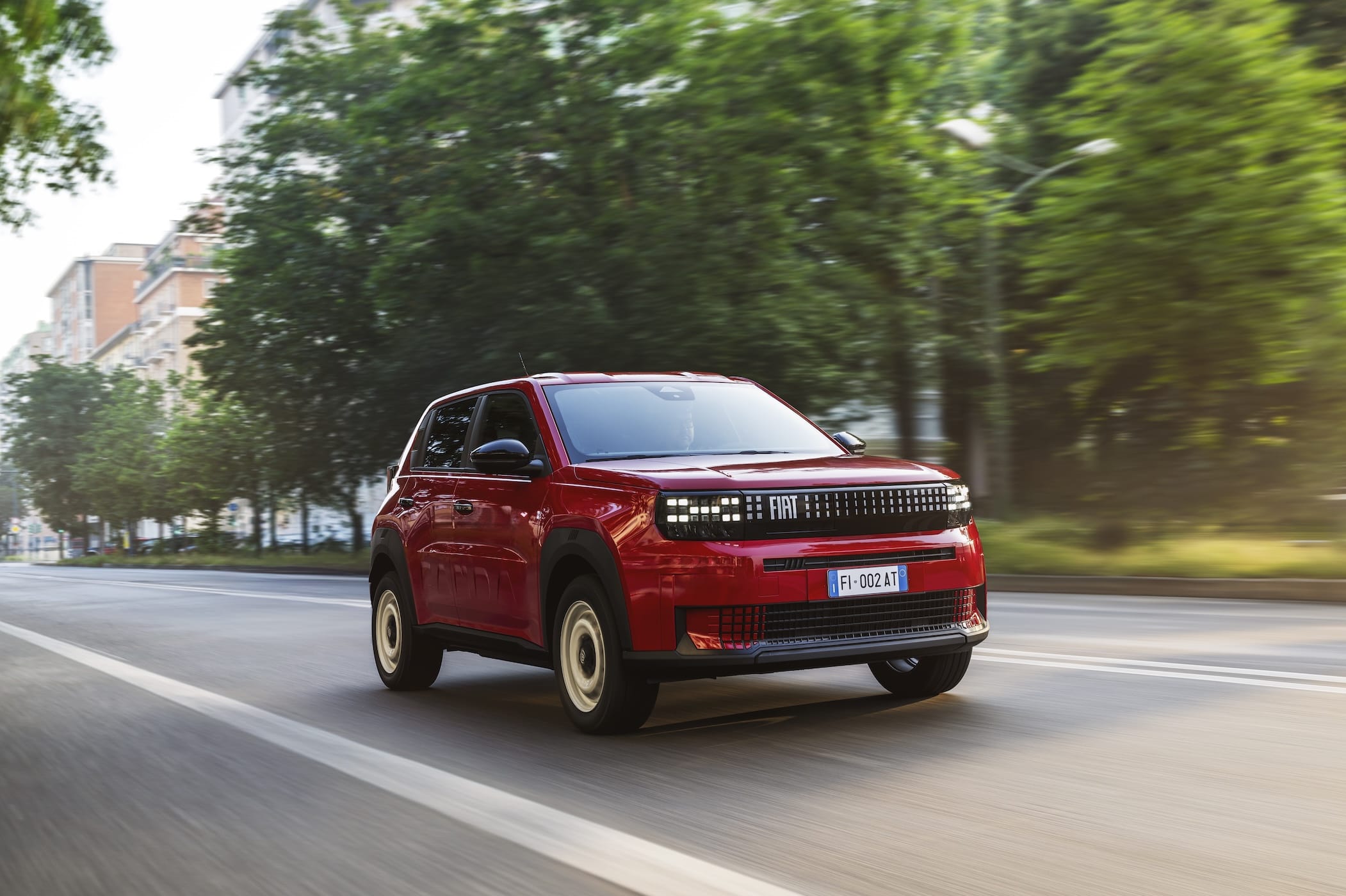 New Fiat Grande Panda Petrol: a smart city car at a clever price